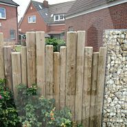 Houten palen rond: ideaal als boompalen! | Tuinafscheiding.nl